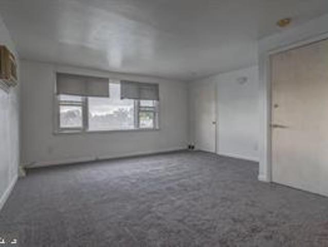 168 N Bonsall Avenue