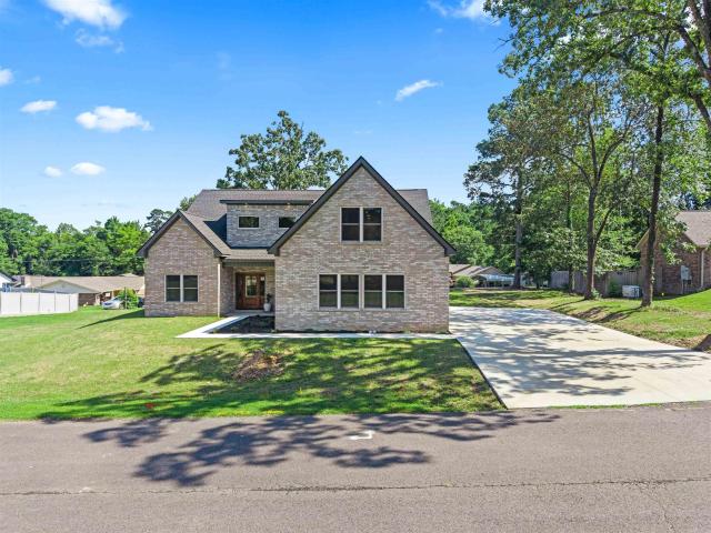 168 Pico Circle