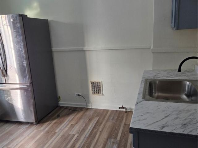 168 Rodney Avenue # LOWER