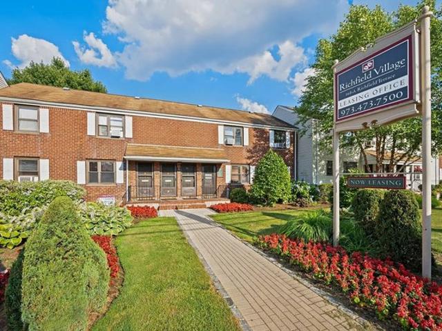 168 Richfield Ter, Clifton, NJ 07012