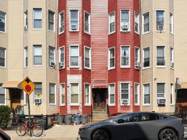 168 Russell St, Brooklyn, NY 11222