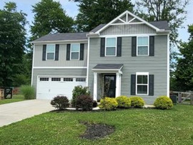168 Wooded Ridge Dr, Amelia, OH 45102