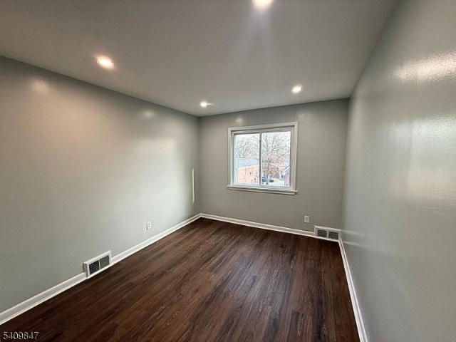 168 Tuxedo Pkwy # 2