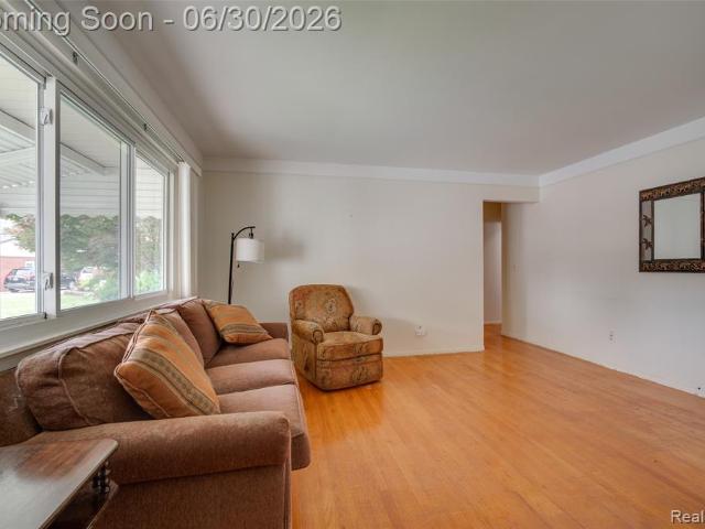 16944 Hans Court