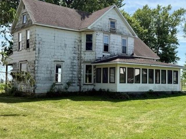 1694 N Maryland Rd, Polo, IL 61064
