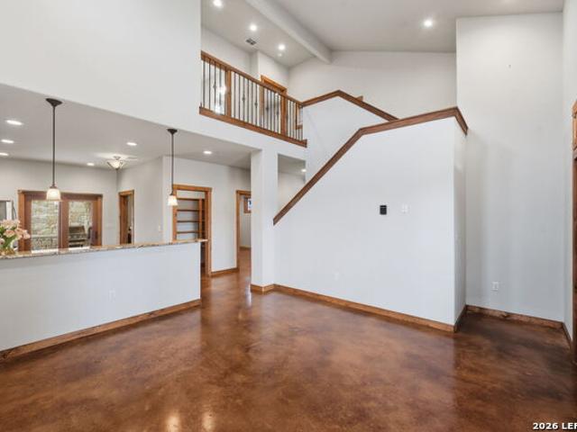 1694 Gruene Vineyard Crossing