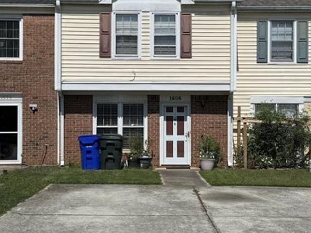 1694 Hunting Creek Dr SE, Conyers, GA 30013