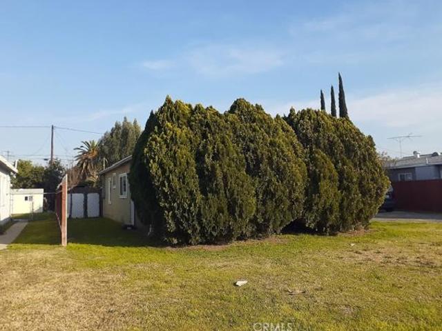 1694 Kippy Dr, Colton, CA 92324