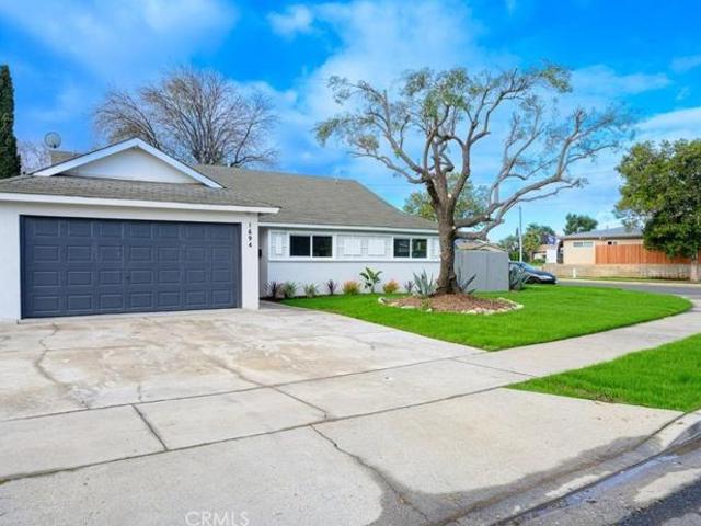 1694 Sunrise Way, Corona, CA 92882