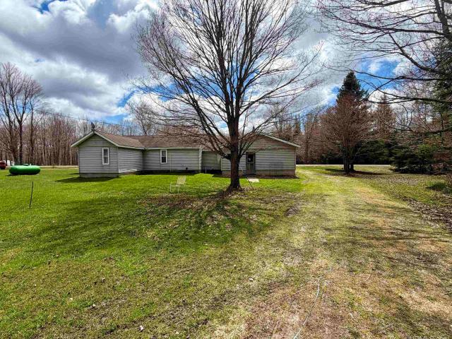 1694 W Quarry Road