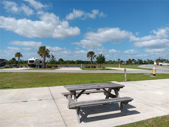 16950 County Road 630 E Unit 107, Lake Wales, FL 33898