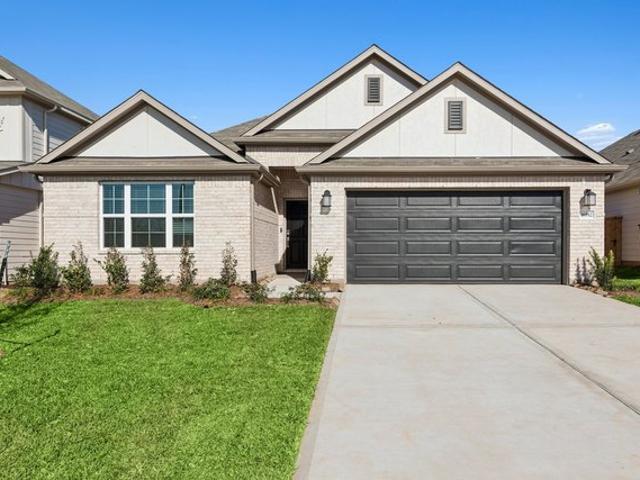16952 Jim Sharp Dr, Montgomery, TX 77316