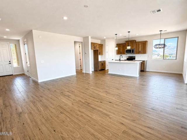 16957 e bobwhite way