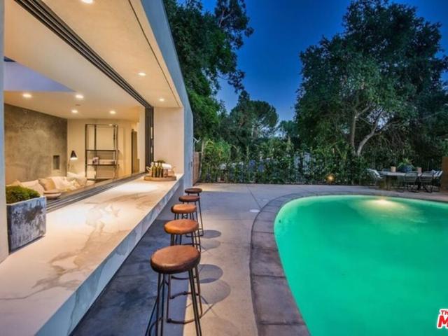 16957 Mooncrest Drive