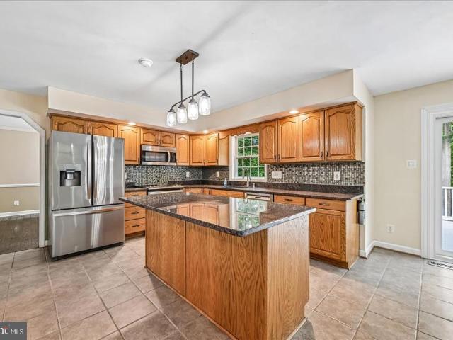 16956 Rivers Reach Lane