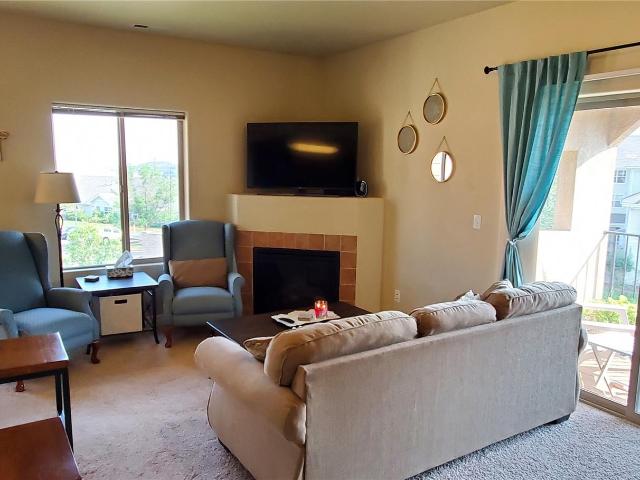 1695 Little Bear Creek Point # 8