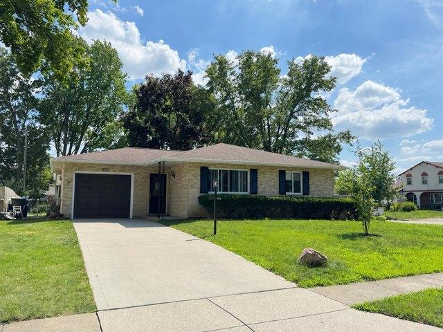 1695 Rocky Pine Loop N, Columbus, OH 43229