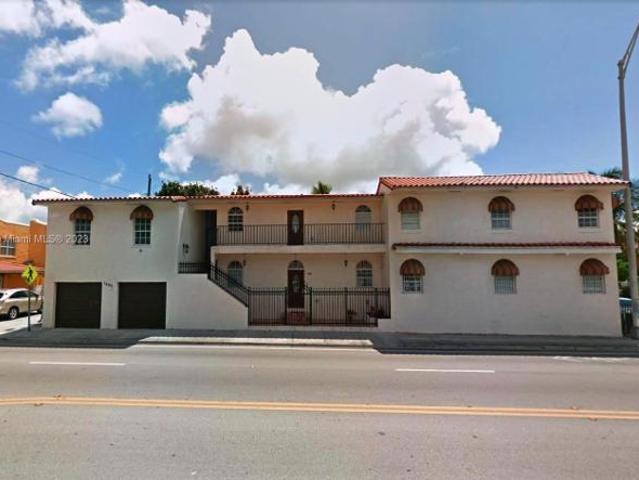 1695 11th St SW #203, Miami, FL 33135