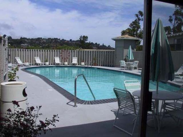$1695 / 1br 732ft² WELCOME HOME TO YOUR RETREAT