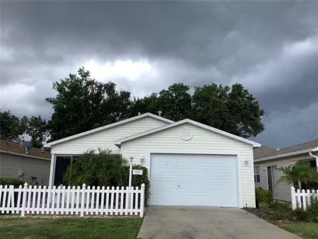 16962 SE 94th Sunnybrook Cir, The Villages, FL 32162 MLS #G50.
