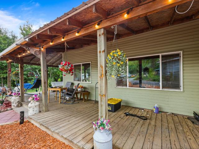 16962 State Highway 27