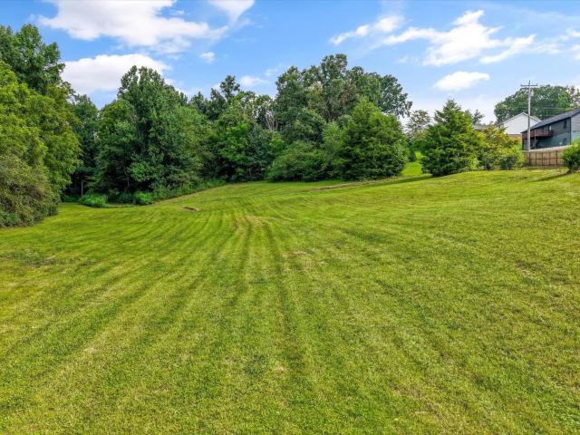 1696 Clouds Rd