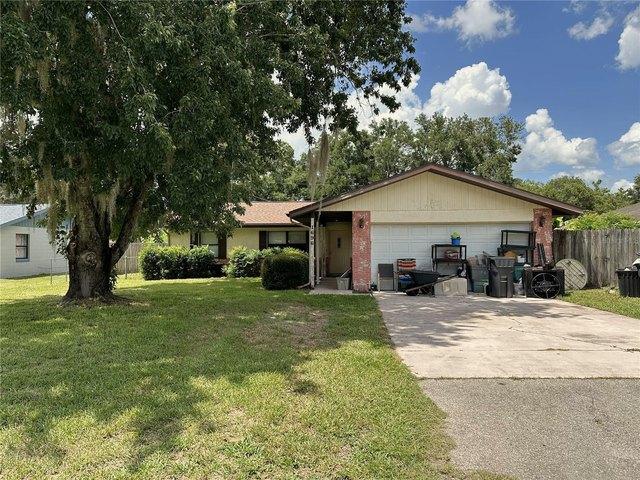 1696 Cr 607C, Bushnell, FL 33513