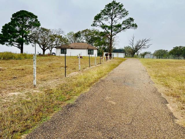 1696 Farm to Market Road 884, Yorktown, TX 78164 | MLS #4000 | Compass