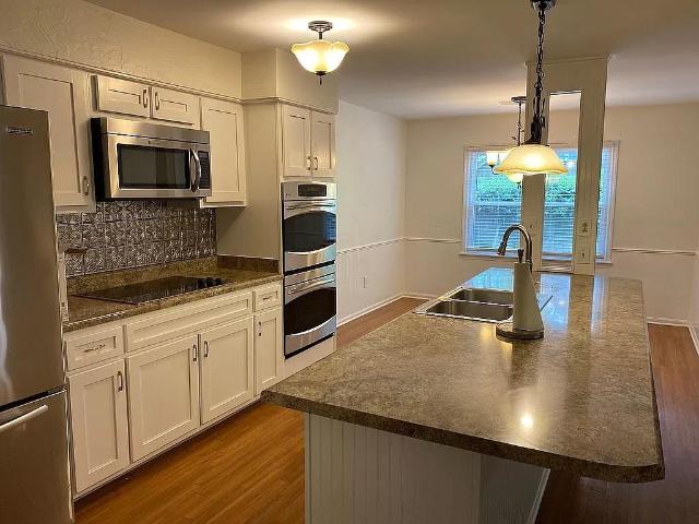 1696 hapano dr