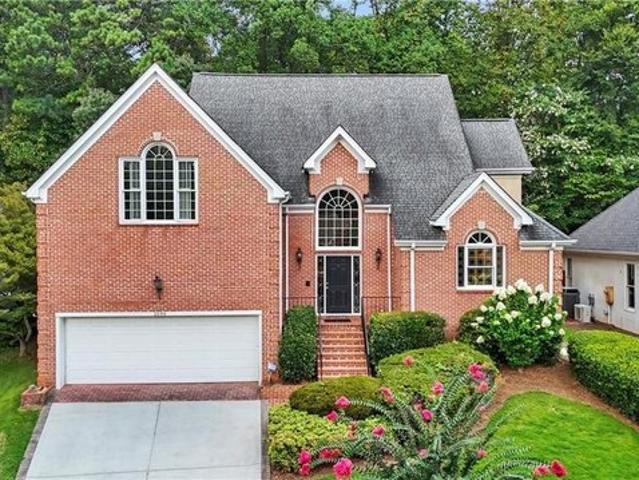 1696 Harts Run, Atlanta, GA 30341