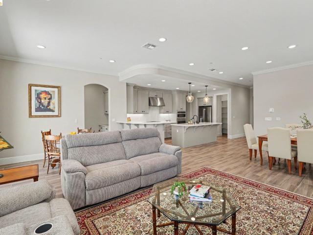 1696 Provence Ln