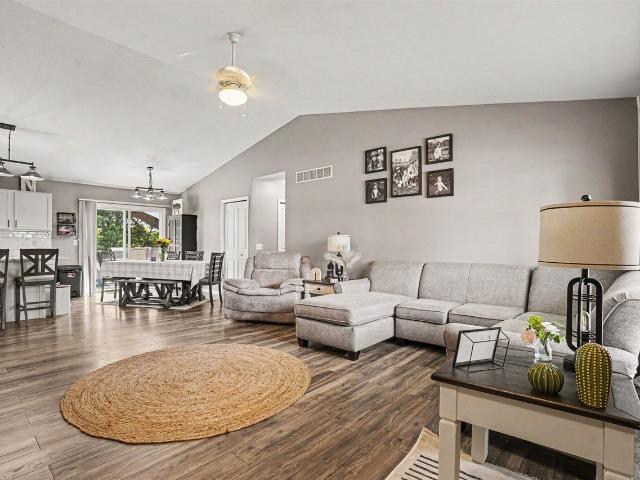 1696 Southpointe Trail