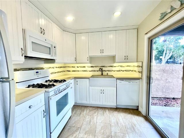 16973 Bluewater Ln, Unit 71, Huntington Beach, CA 92649 | MLS #OC25262 | Compass