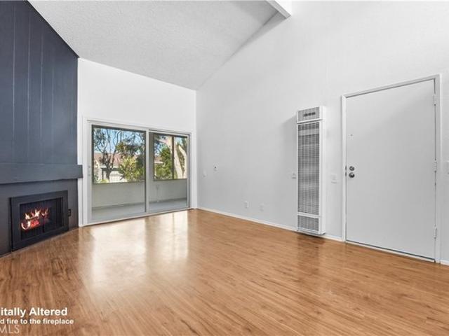 16971 Bluewater Ln Unit 70, Huntington Beach, CA 92649