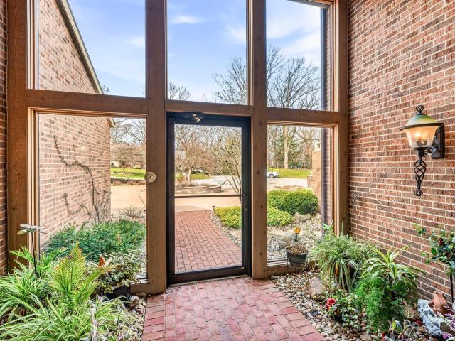 16976 Shandwick Ln, Granger, IN 46530 | MLS #202609