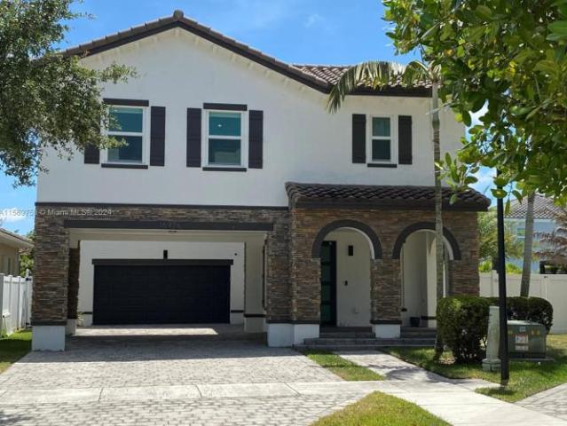 16976 SW 90th Terrace, Miami, FL 33196