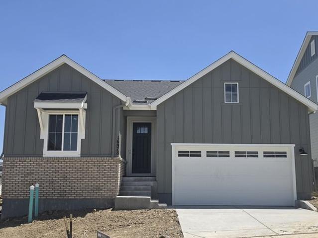 16978 W 92nd Dr, Arvada, CO 80007