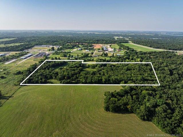 1697 Highway 70 E, Kingston, OK 73439