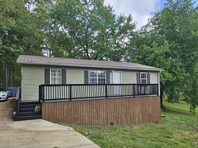 1698 Apple Valley Dr, Cookeville, TN 38501