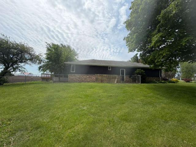 1698 E 950th Road