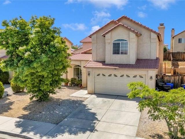 16991 Escala Dr, Victorville, CA 92395