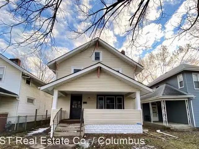 1699 Manchester Avenue 1699 Manchester Ave