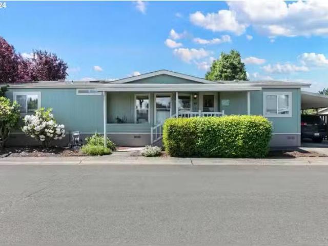 1699 N TERRY ST SPC 80, EUGENE, OR 97402 Single Family Residen.