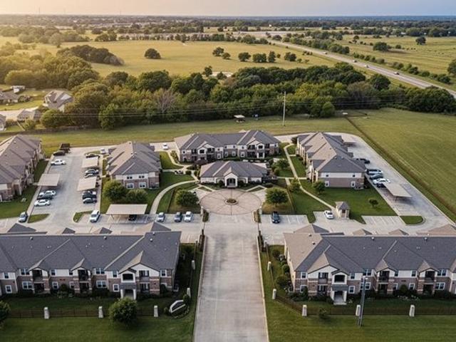 1699 Arbala Rd, Sulphur Springs, TX 75482
