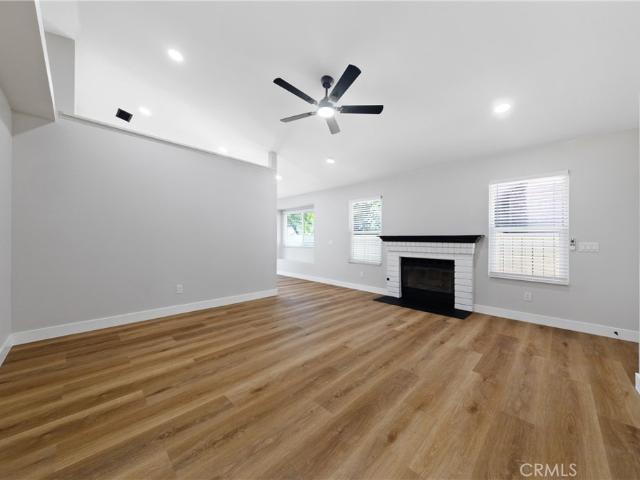 1699 Glenview Drive
