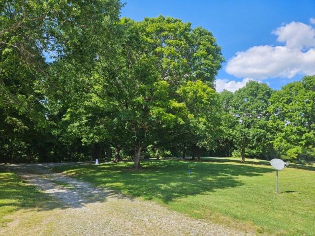 1699 Hoopers Hollow Rd