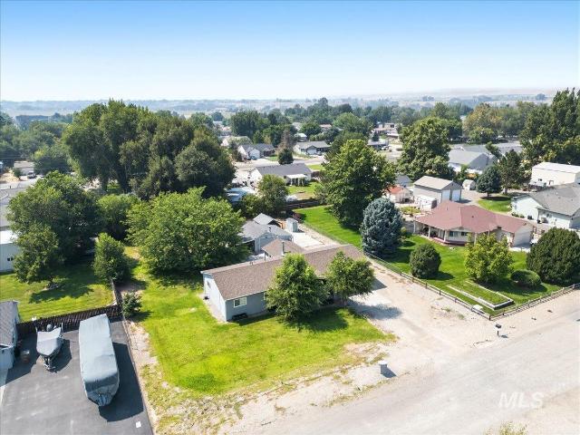 1699 Syringa Dr