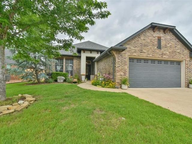 16901 Barcelona Dr, Oklahoma City, OK 73170