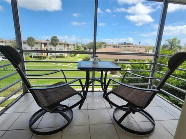 16901 NE 13th Ave Apt 306, Miami, FL 33162