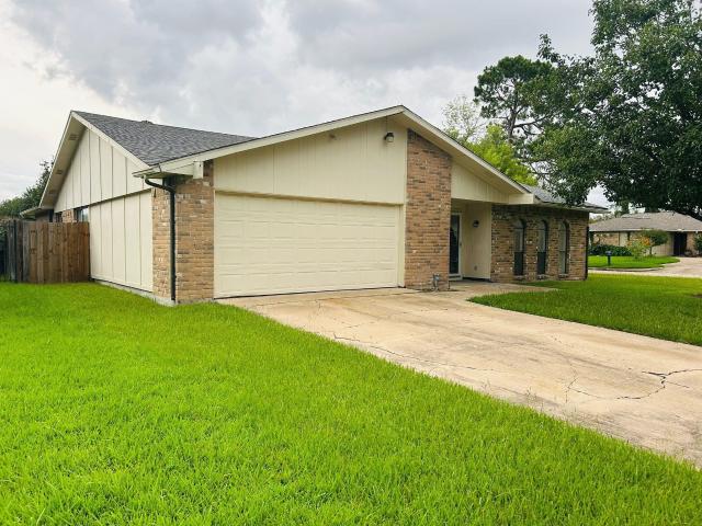 16902 Castle Fraser Dr, Houston, TX 77084 | MLS #42364 | Compass